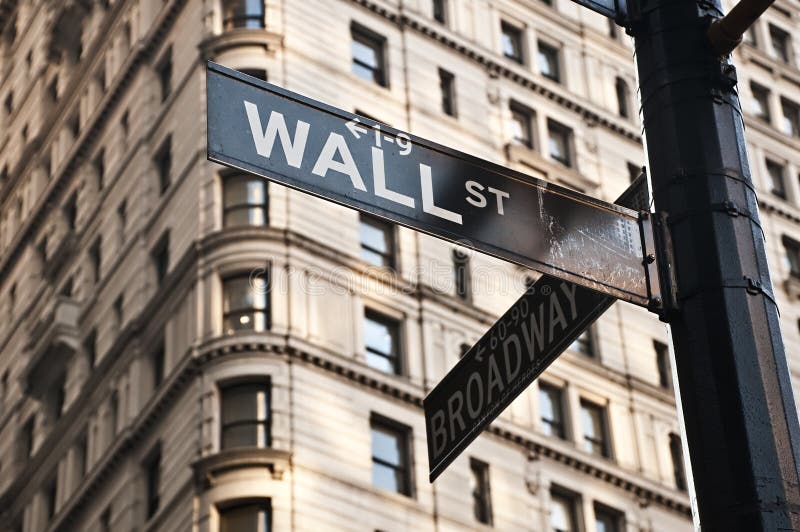 Wall Street sign editorial stock image. Image of landmark - 17960889