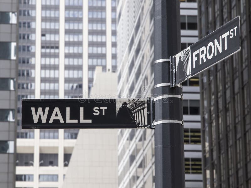 Wall Street sign editorial stock image. Image of finance - 31015569