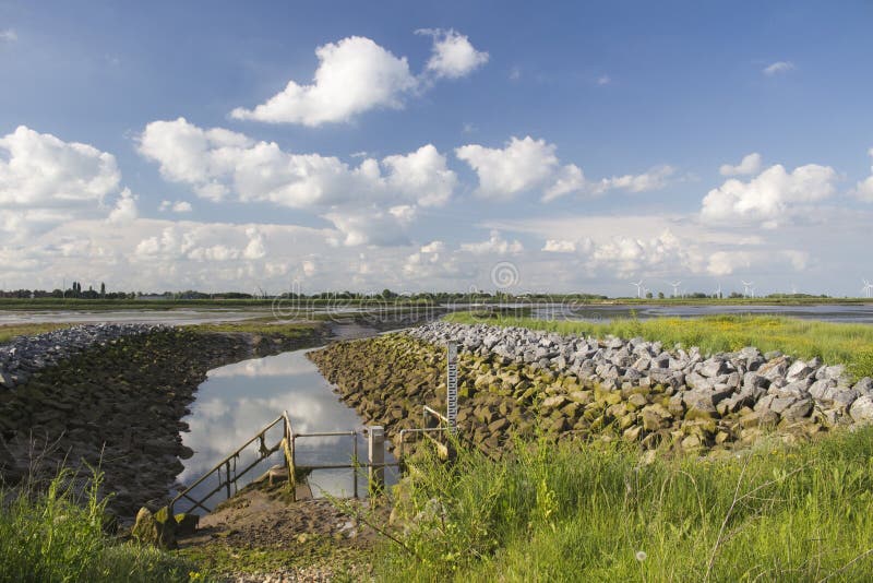 View Across the River Crouch from Wallasea Island, Essex, England Stock ...
