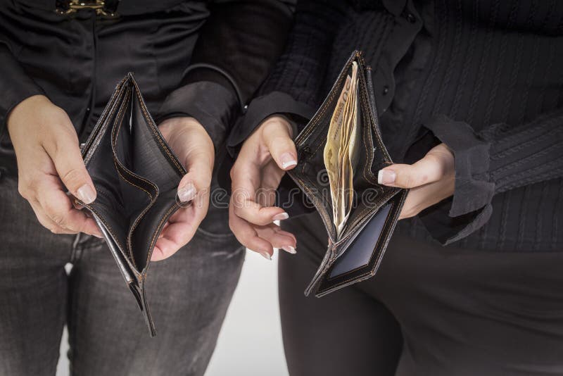 Full Wallet stock image. Image of financial, count, loads - 4283939