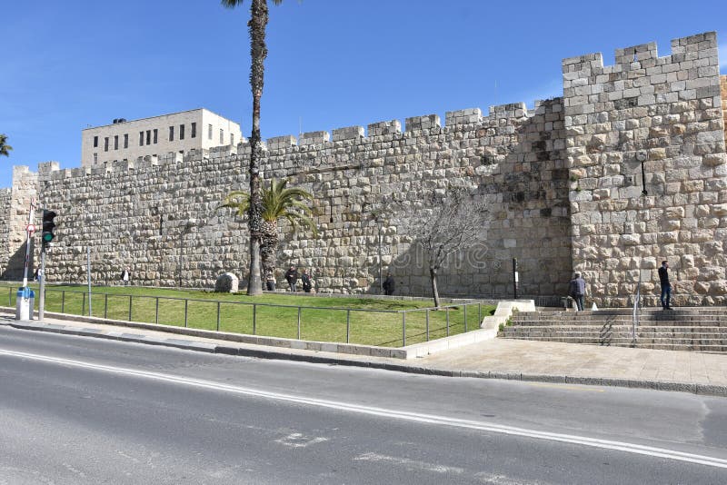 Walls in Jerusalem, Surround the Old City of Jerusalem - Israel ...