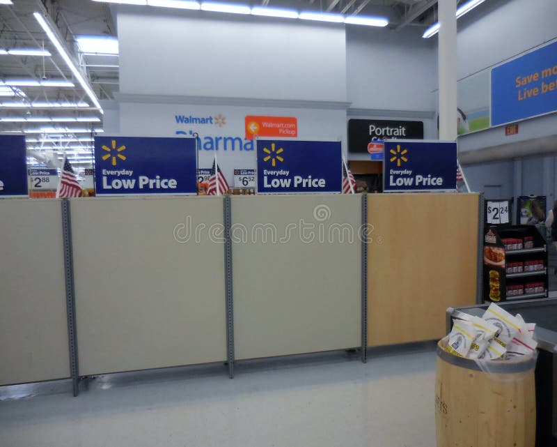 Walmart checkout isle 2 editorial photography. Image of good - 54966447