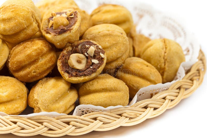 Walnut Shaped Cookies with Cream. Shortbread with Caramel and Walnuts ...