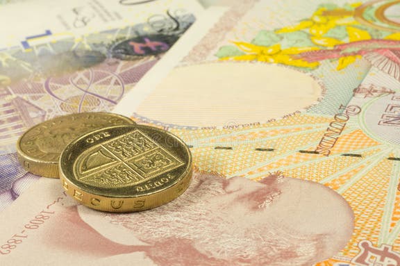 Brytyjska waluta obraz editorial. Obraz złożonej z funt - 18027345