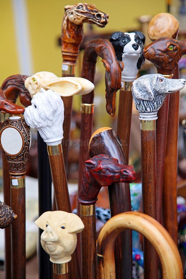 Wandelstokken stock foto. Image of stok, lopen, markt - 25996340