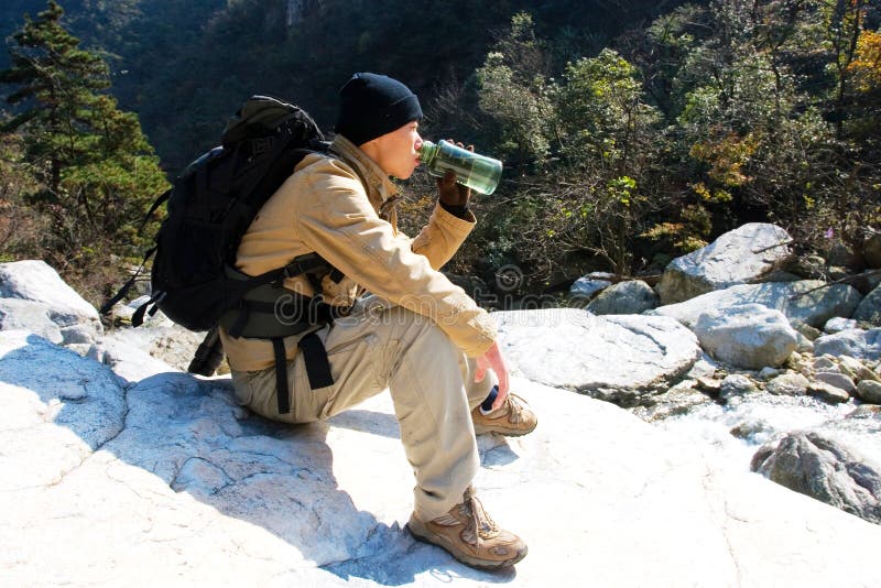 Wanderer stockfoto. Bild von berg, person, draussen, fallen - 7079422