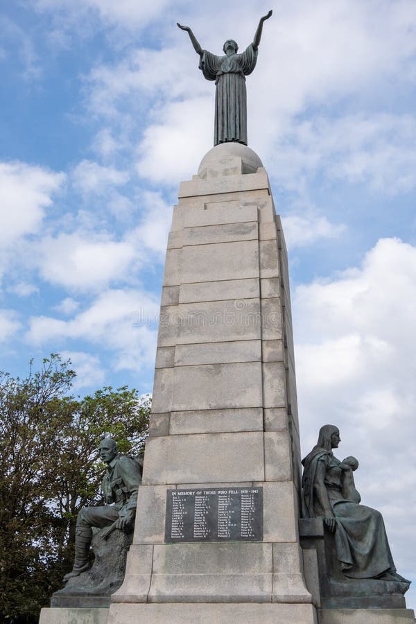 War Memorial Lytham St Annes August 2020 Editorial Stock Photo - Image ...
