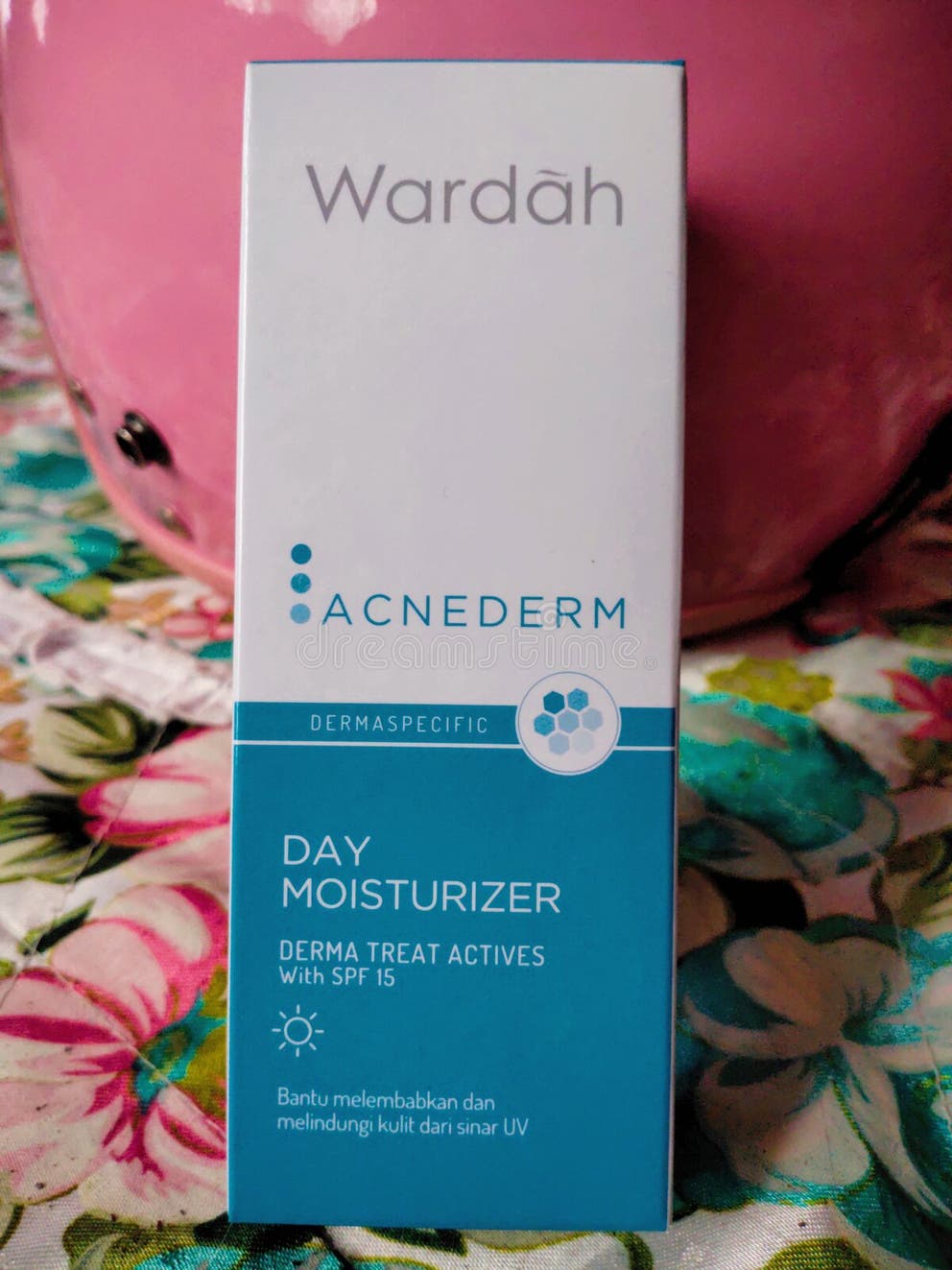 Day Moisturzer Acnederm Stock Photos - Free & Royalty-Free Stock Photos ...