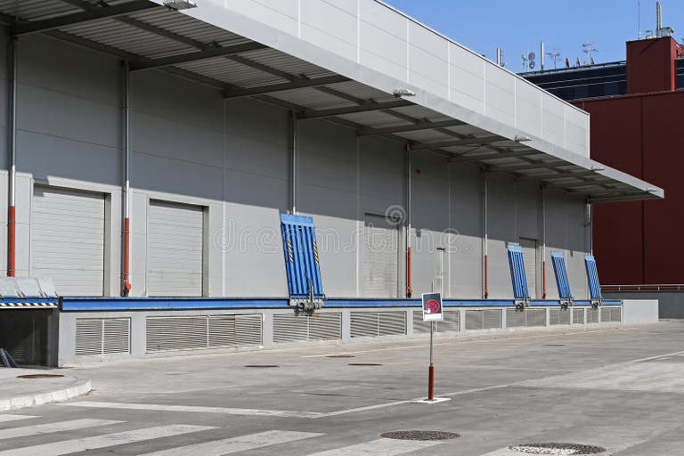 2,932 Warehouse Loading Bay Stock Photos - Free & Royalty-Free Stock ...