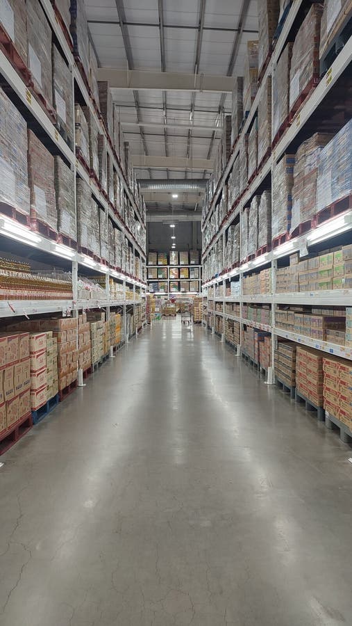 Warehouse Aisle, Bulk Storage, High Shelving Editorial Stock Photo ...