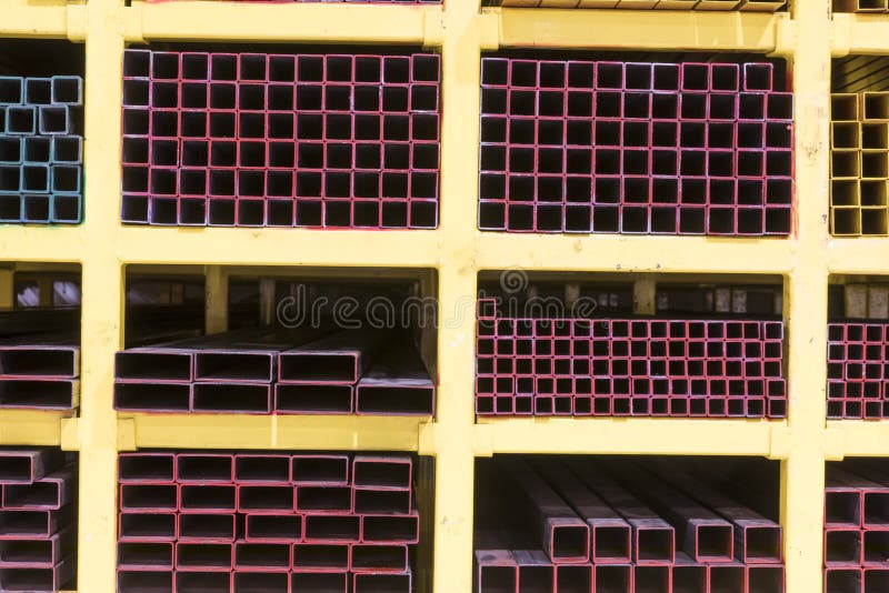 Warehouse de materiales imagen de archivo. Imagen de almacén - 135813149