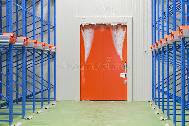 Warehouse freezer stock photo. Image of shelves, transportation - 31682936