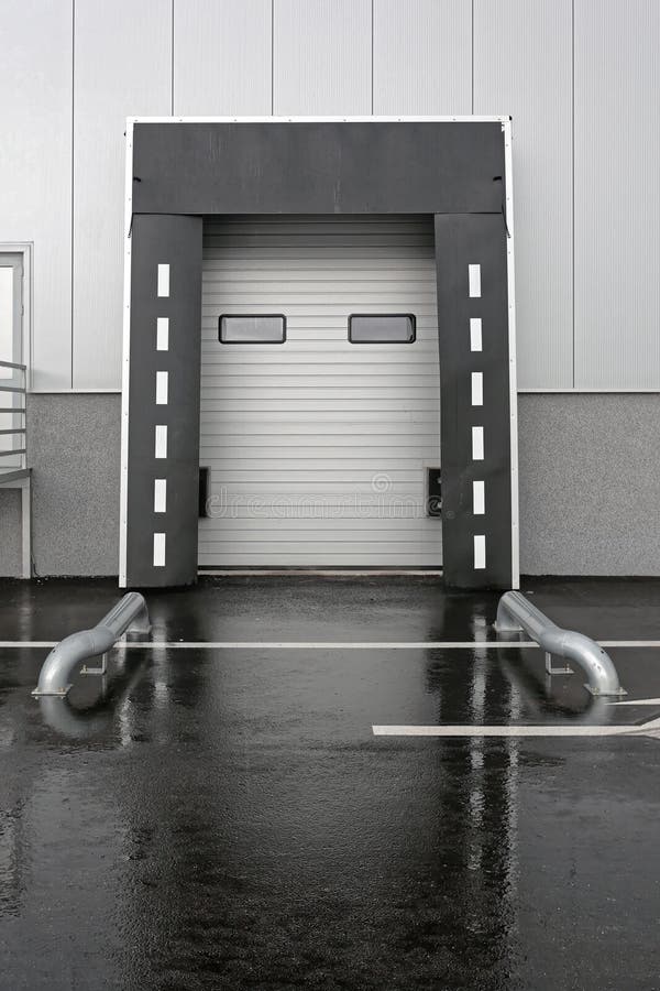 Industrial Warehouse Door And Loading Dock Stock Image - Image of ...