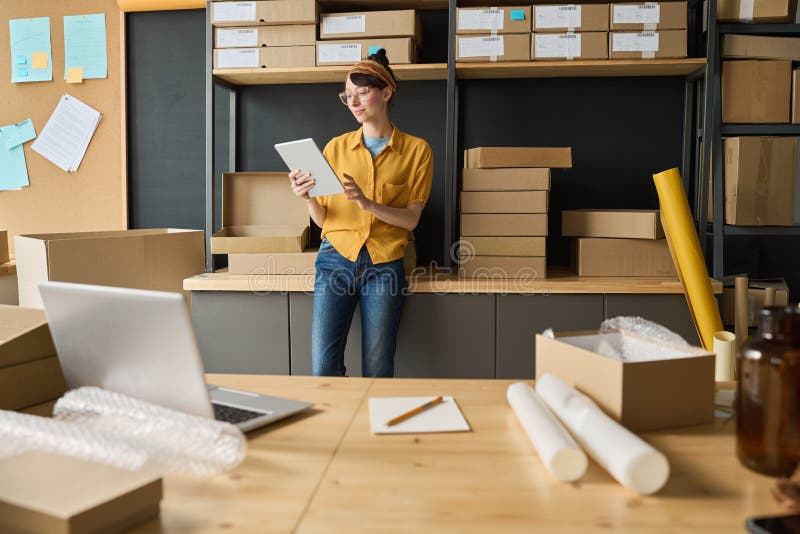 Warehouse Worker Packing the Goods Stock Image - Image of logistic ...