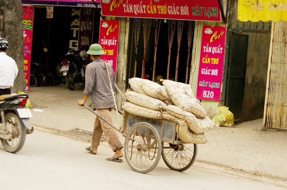 Warehouseman editorial photography. Image of laborer - 23633667