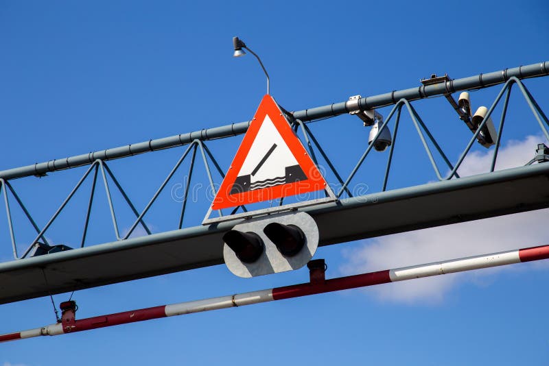 Drawbridge Signal with Traffic Stock Photo - Image of waiting, light ...