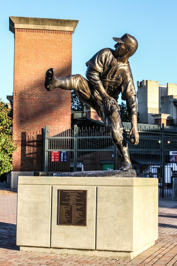 Warren Spahn Statue Turner Field, Atlanta, GA. Editorial Image - Image ...