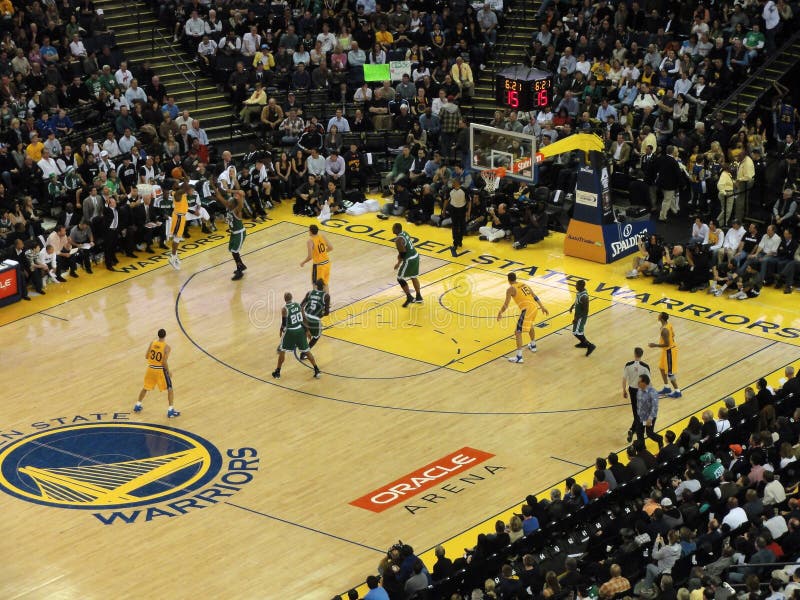 Warriors Dorell Wright 3 Point Shot Editorial Photography - Image of ...