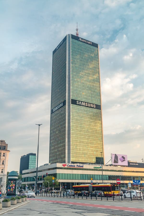 Centrum LIM Skyscraper. Hotel Marriott in Warsaw Editorial Stock Photo ... Centrum LIM Skyscraper. Hotel Marriott in Warsaw Editorial Stock Photo ...