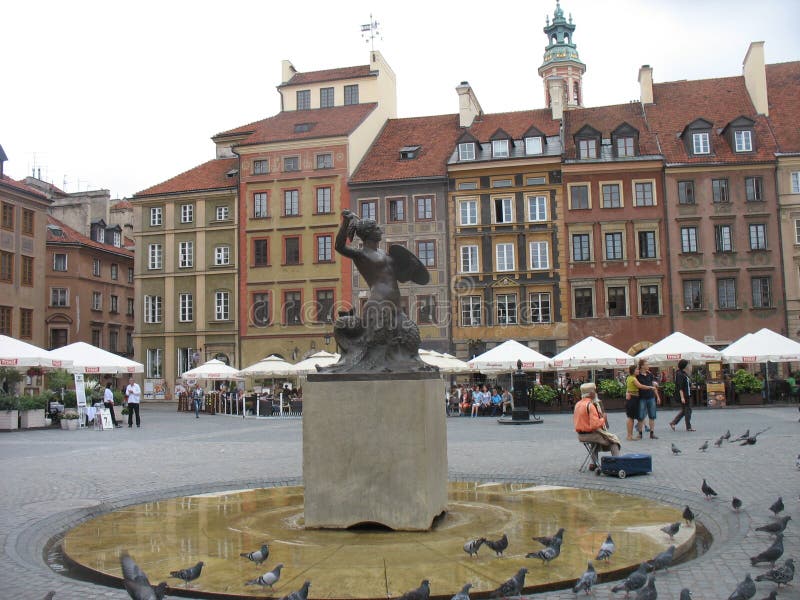 Warsaw editorial photo. Image of beauty, plaza, fountain - 87605276