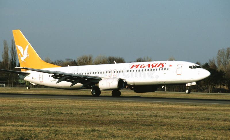Pegasus Airlines Boeing B-737 -809 TC-APZ CN 29203 LN 129 Taken on ...
