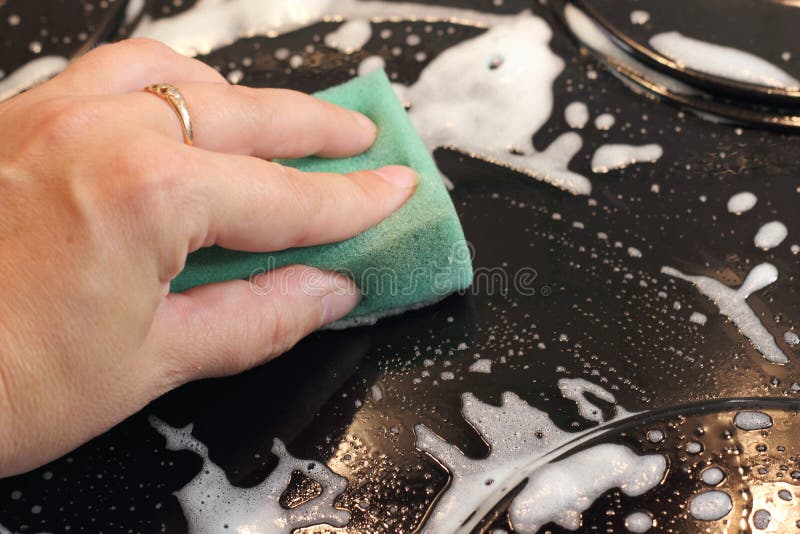 Wash ceramic plates stock image. Image of scale, detergent - 56195807