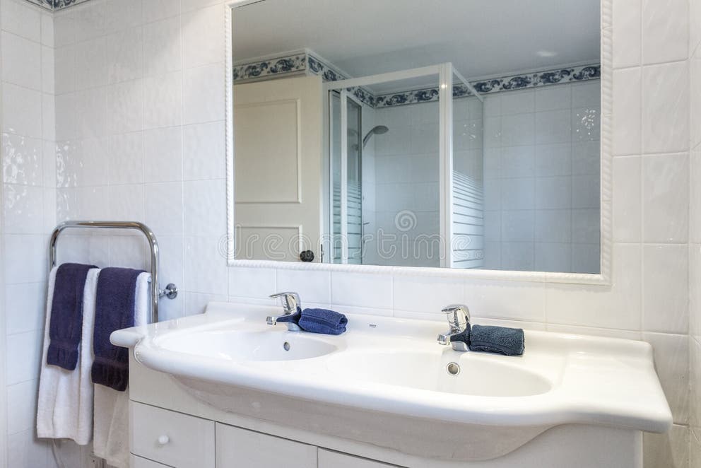 Washbasin and Mirror with Reflection of the Shower. Modern Bathroom ...