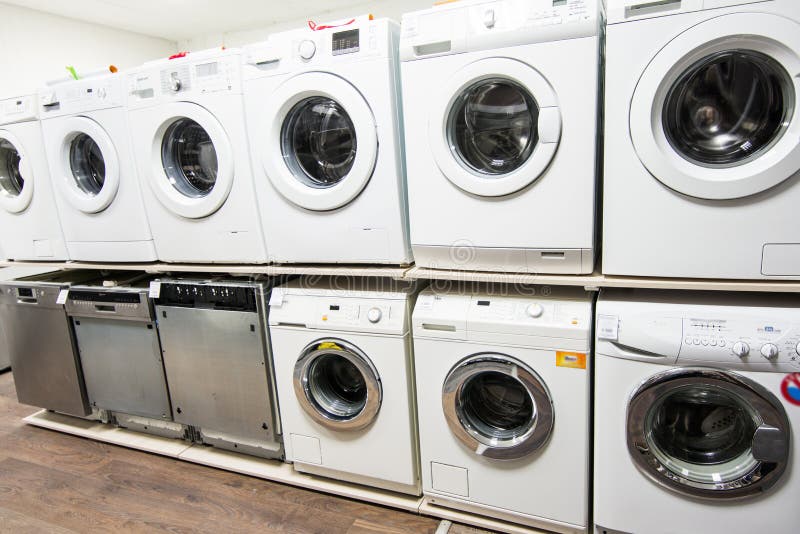 Washing Machine Shop. Washing Machines Close Up Editorial Image - Image ...