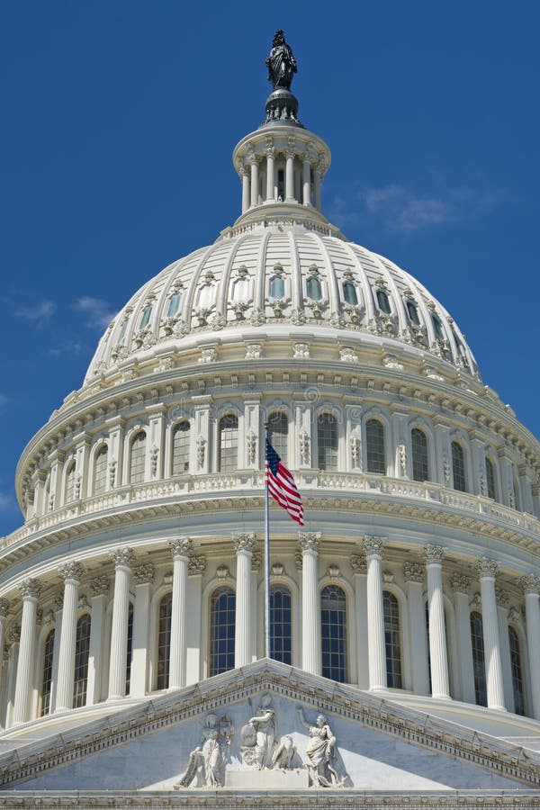 Washington Dc Capitol Deep Blue Sky Background Stock Photos - Free ...