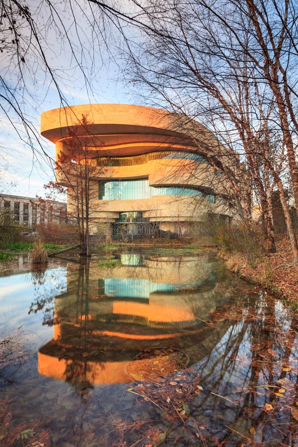 Museo Nacional Del Indio Americano Imagen de archivo - Imagen de ...