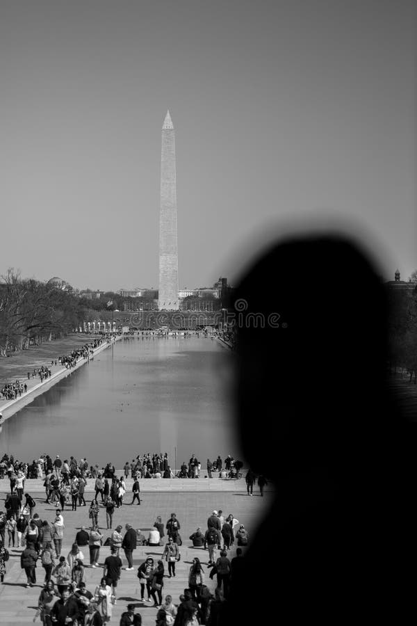 Washington, DC - March 15 2022: Washington Monument in Spring Editorial ...