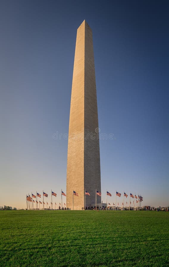 Washington Dc Memorial Tower Monument at Sunset Editorial Photo - Image ...