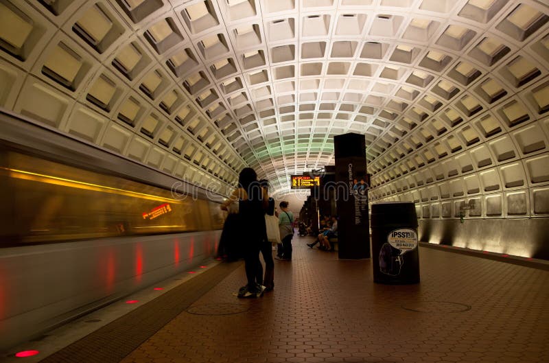 Washington DC Metro editorial image. Image of people - 27154290