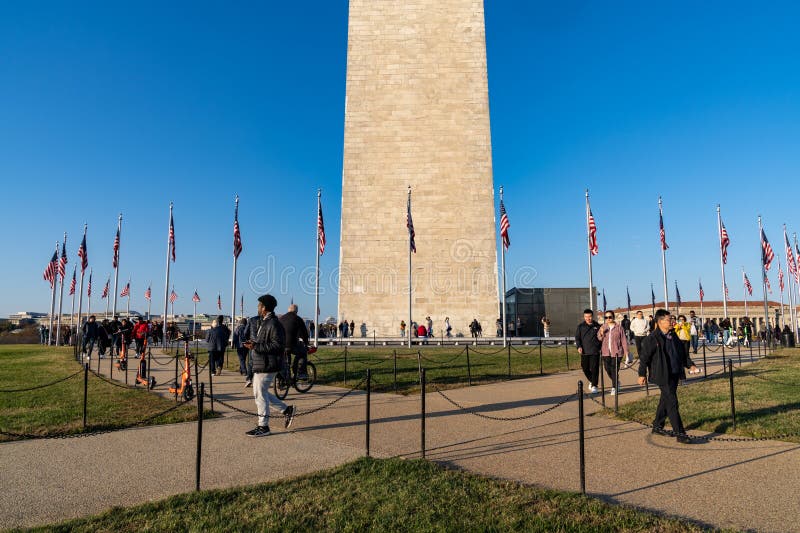 Tourists Visit the Washington Monument on a Fall Day Editorial Image ...