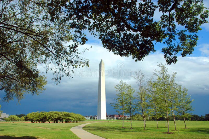 Washington Momument in Summer before Storm Stock Image - Image of hill ...