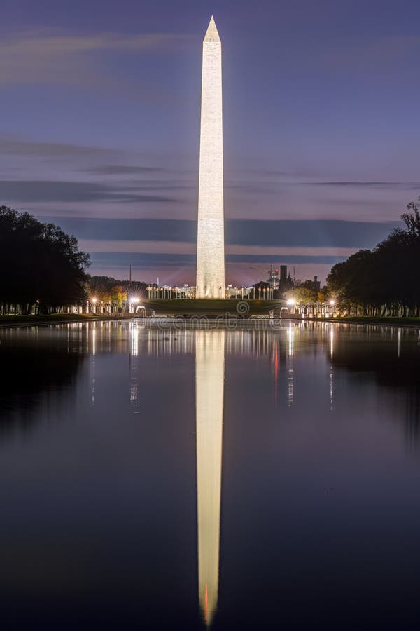 The Washington Monument at Night Stock Photo - Image of lake, place ...