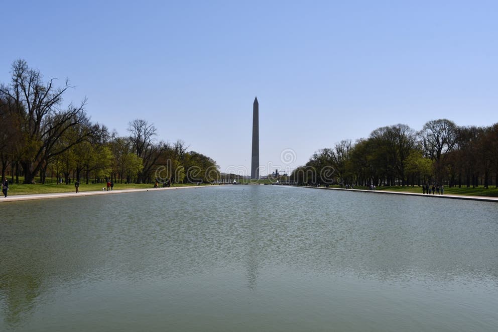 Washington Monument and Reflecting Pool in Washington DC Stock Photo ...