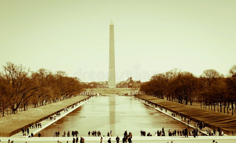 Washington Monument and Reflection Pool Stock Image - Image of famous ...
