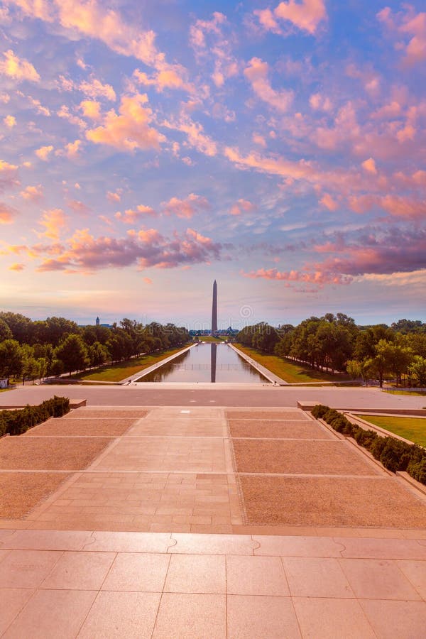 Washington Monument Sunrise Reflecting Pool Stock Photo - Image of pool ...