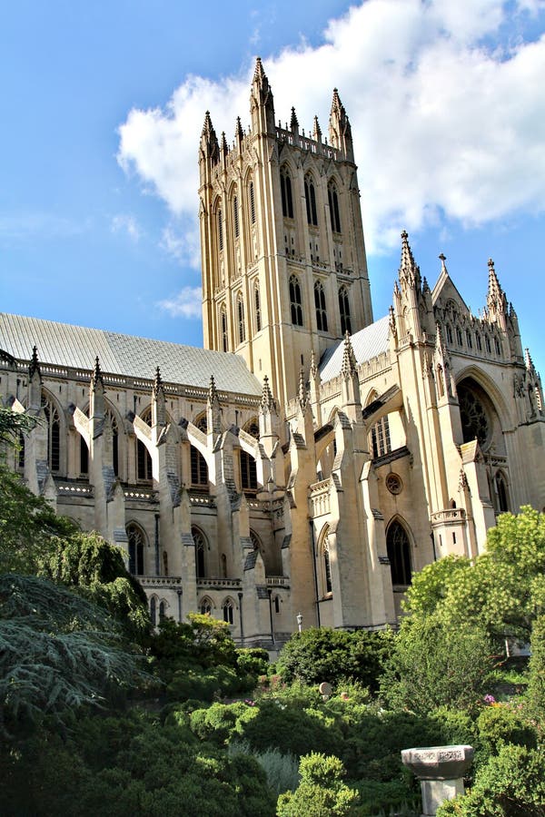 Washington National Cathedral Editorial Photo - Image of building ...
