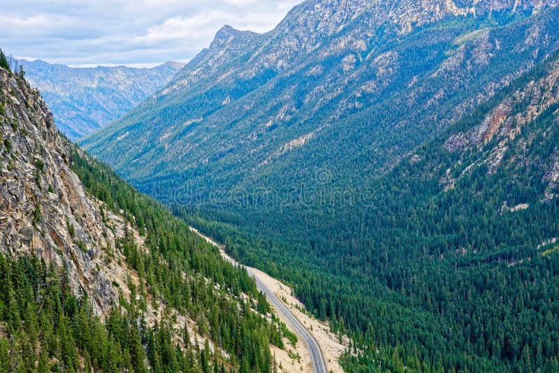 Washington Pass, North Cascades Stock Image - Image of cascade, driving ...