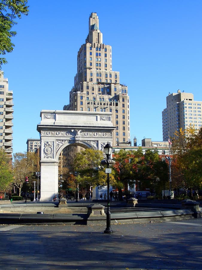 NYC: Washington Square Park Editorial Photography - Image of avenue ...