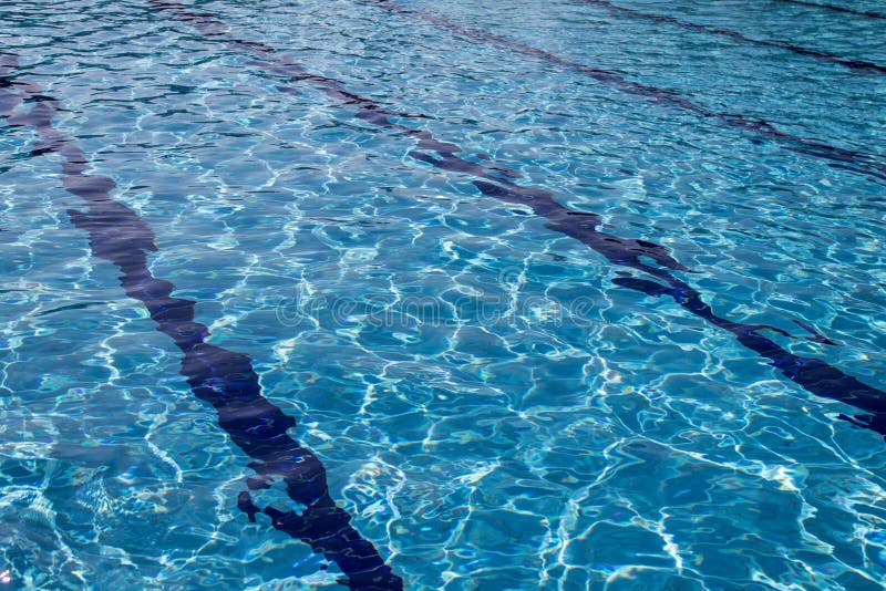 Wasser im Pool stockbild. Bild von freizeit, sport, rest - 35593123
