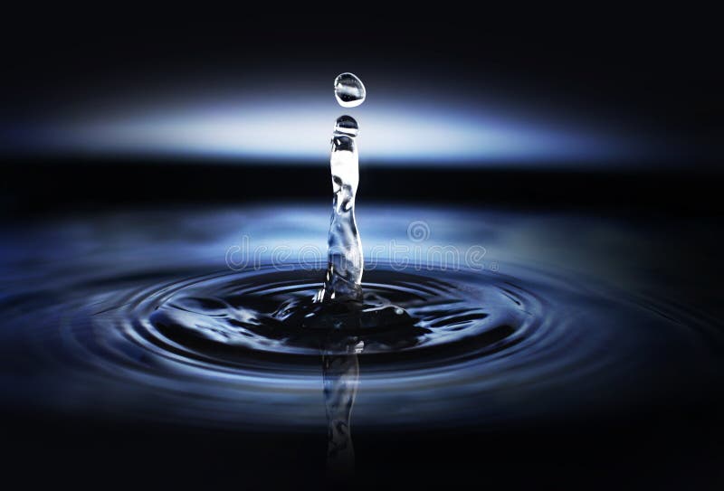 Wasser-Tropfen stockbild. Bild von frisch, element, nave - 18083187