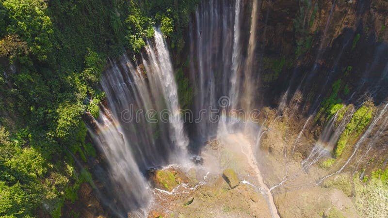Wasserfall Coban Sewu Java Indonesia Stockfoto - Bild von nave ...