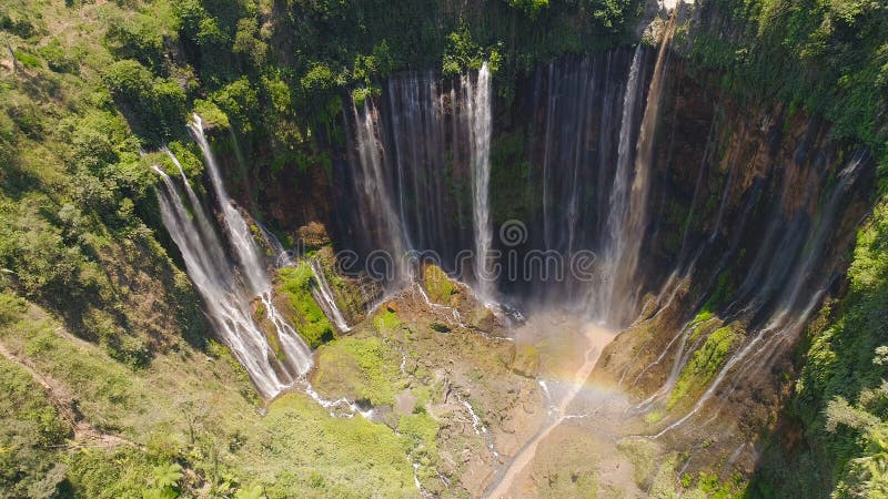 Wasserfall Coban Sewu Java Indonesien Stockfoto - Bild von wasser, nave ...
