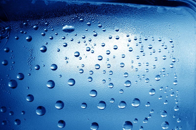 Wassertropfen Der Blauen Farbe Stockbild - Bild von wassertropfen ...