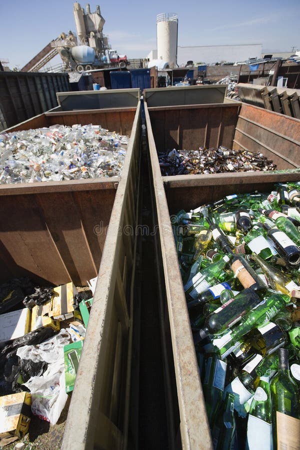 Waste Heap at Dumping Ground Editorial Image - Image of reble, junk ...