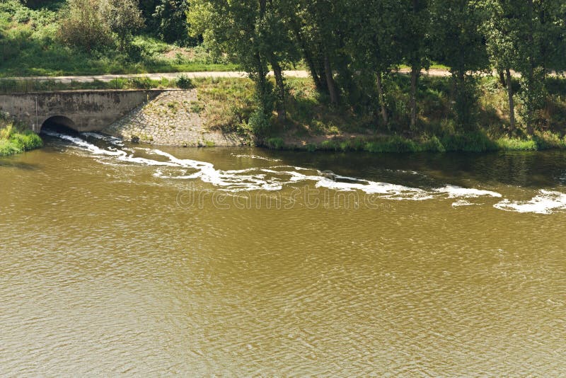 Waste in the river stock image. Image of liquid, nature - 43579337