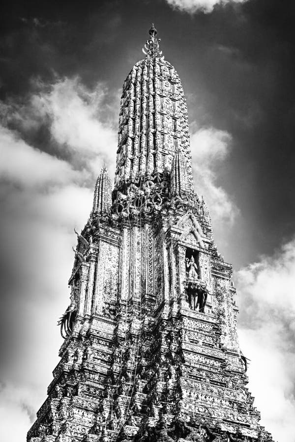Wat Arun Stock Image Image Of Holy Architecture Ancient 23330767